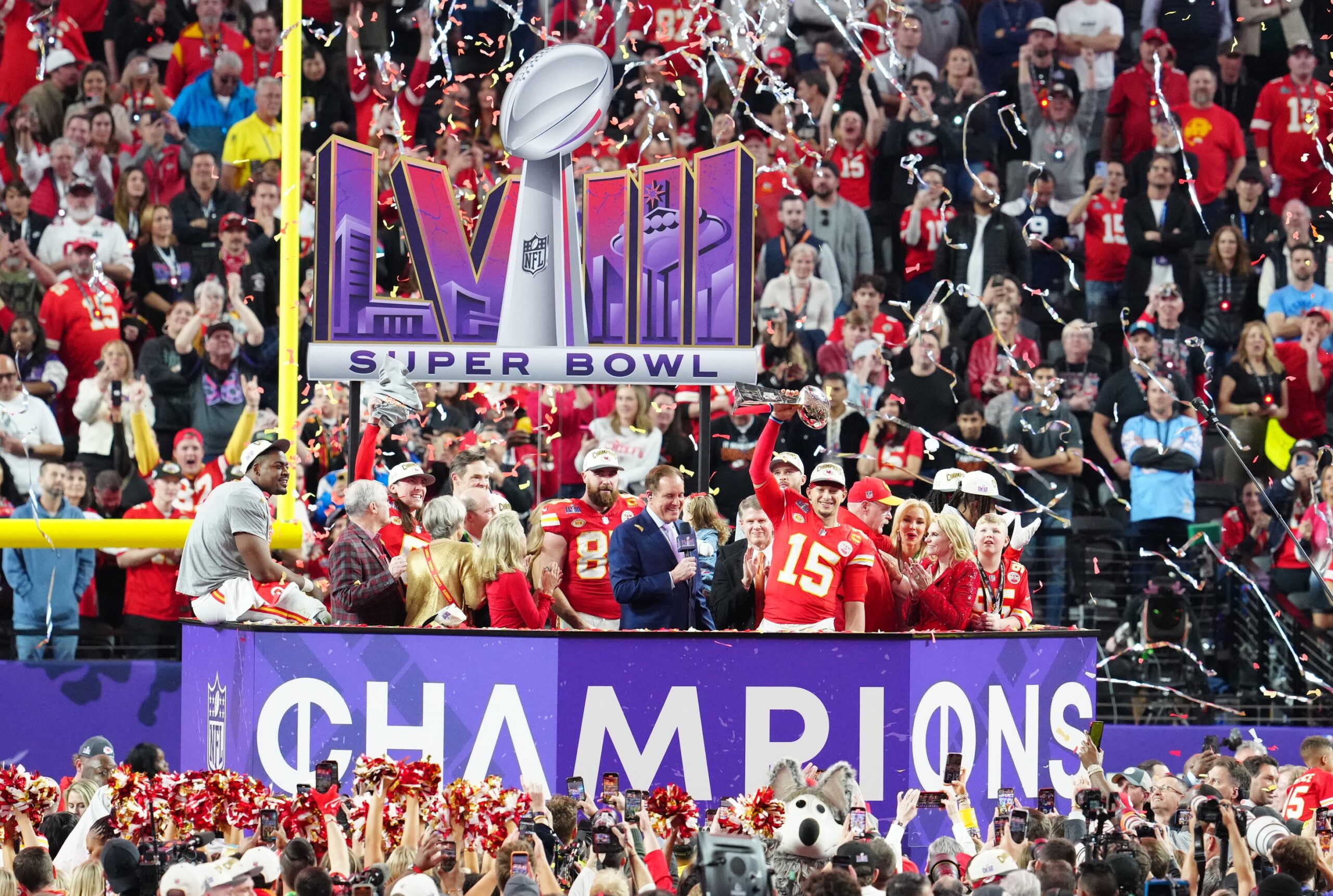 NFL: 13 Teams Who Can Win The Super Bowl