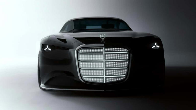 Mercedes-Benz Vision Iconic: Batman'in yeni günlük aracı!