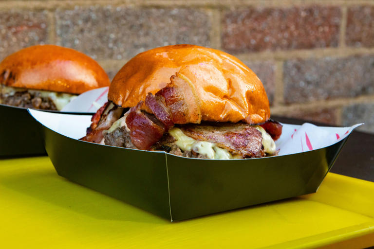 5 Discontinued Fast Food Burgers We'll Never See Again