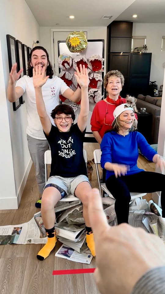 Fastest Feet Newspaper Challenge – Can You Keep Up?