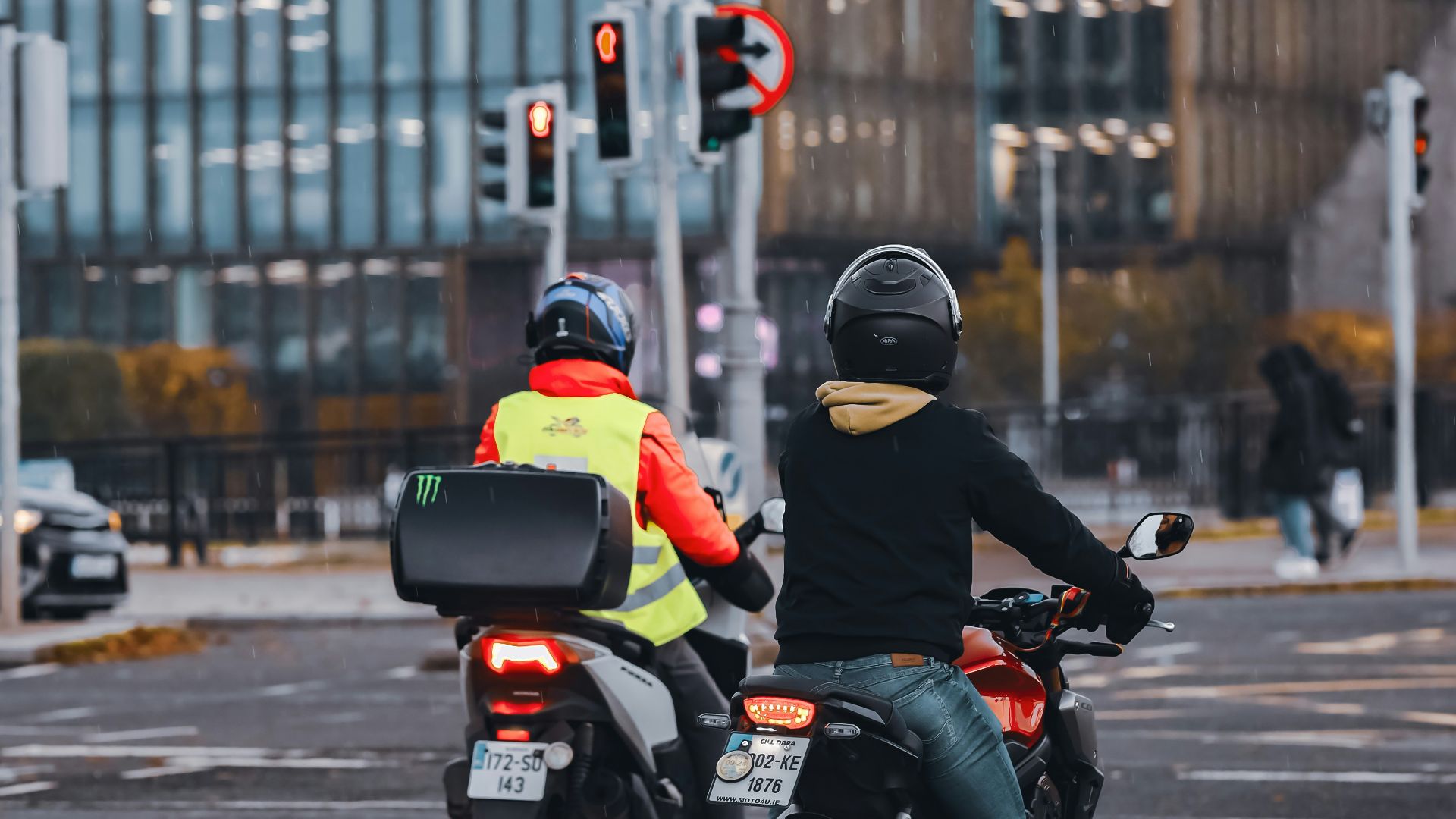 Motorcycles Can Sometimes Run Red Lights, But You Need To Know The Law