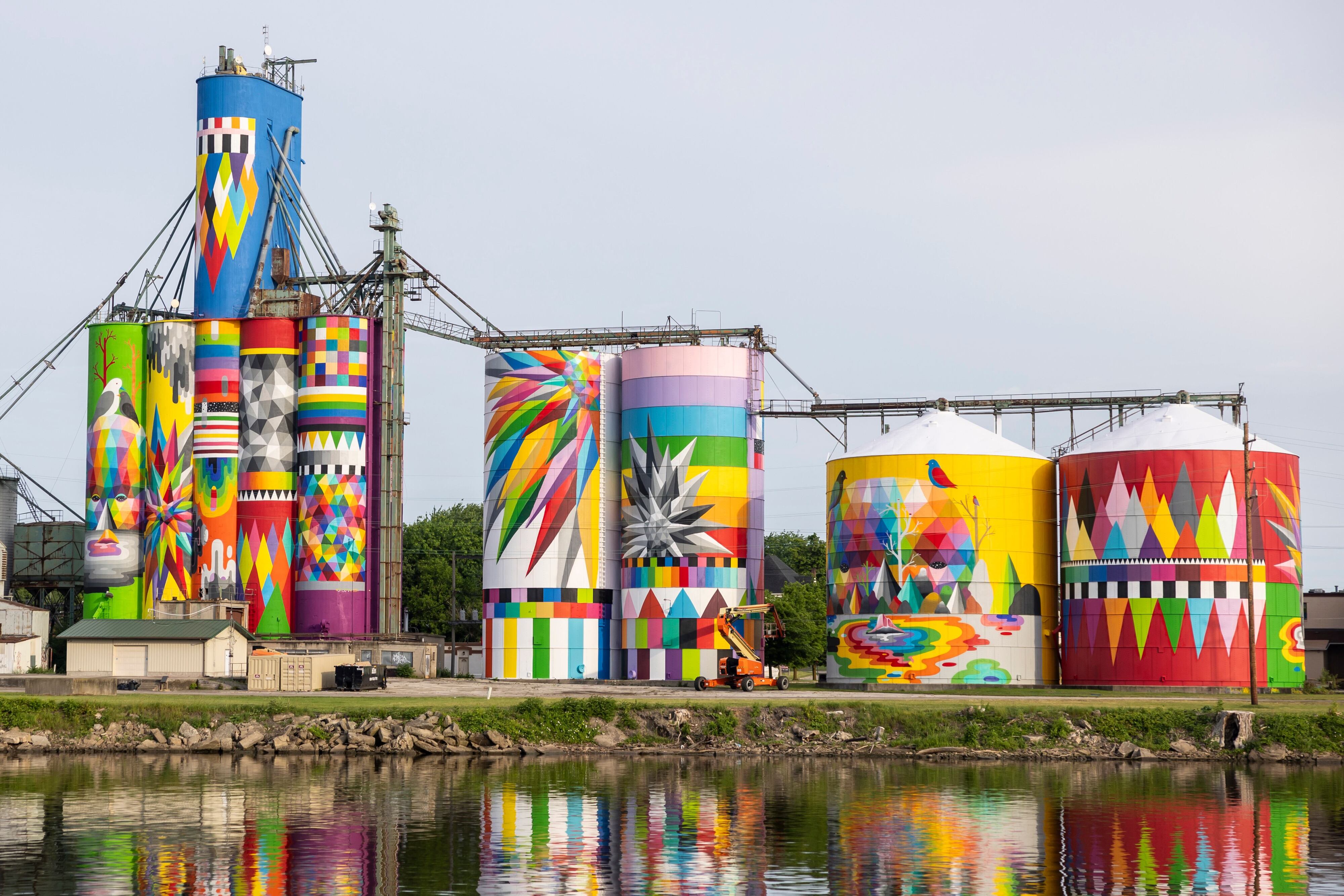 Saginaw silo murals, public art honored with Keep Michigan Beautiful ...