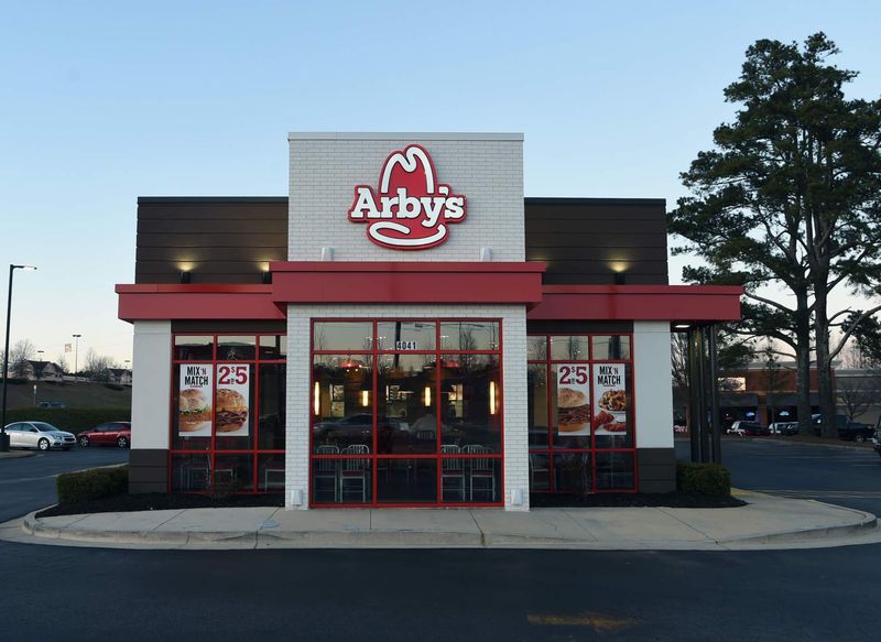 Forget the Deli – These 10 Chain Restaurants Are Serving the Best ...