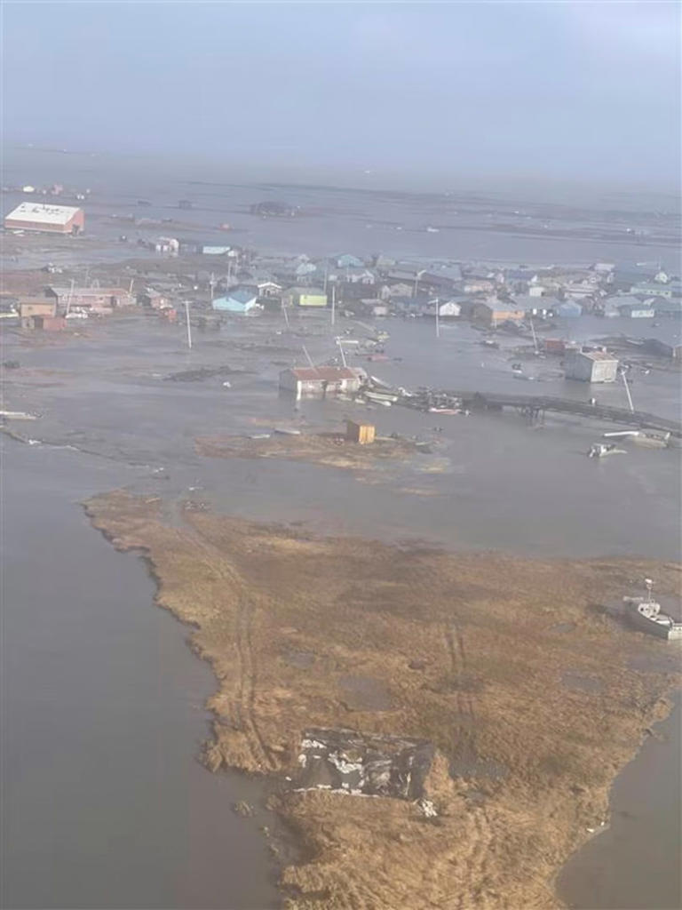 Flooding from ex-typhoon kills 1, displaces hundreds in Alaska