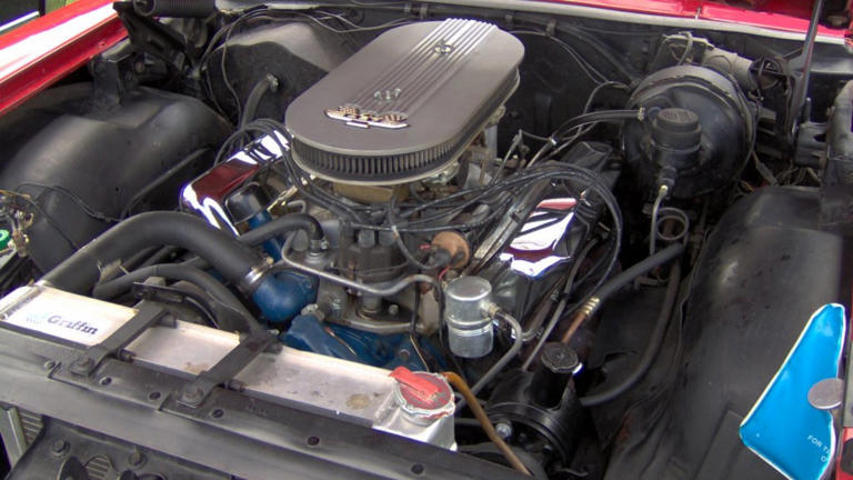 Ford 427 vs 428 FE V8: What’s actually different?
