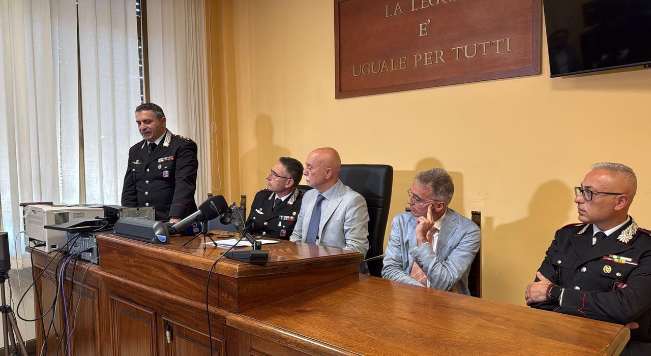 Minacce dopo la cena a sbafo al ristorante: «Non ci mettiamo niente a ...