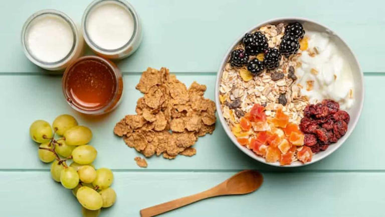 5 Everyday Foods That Might Secretly Contain Hidden Maida