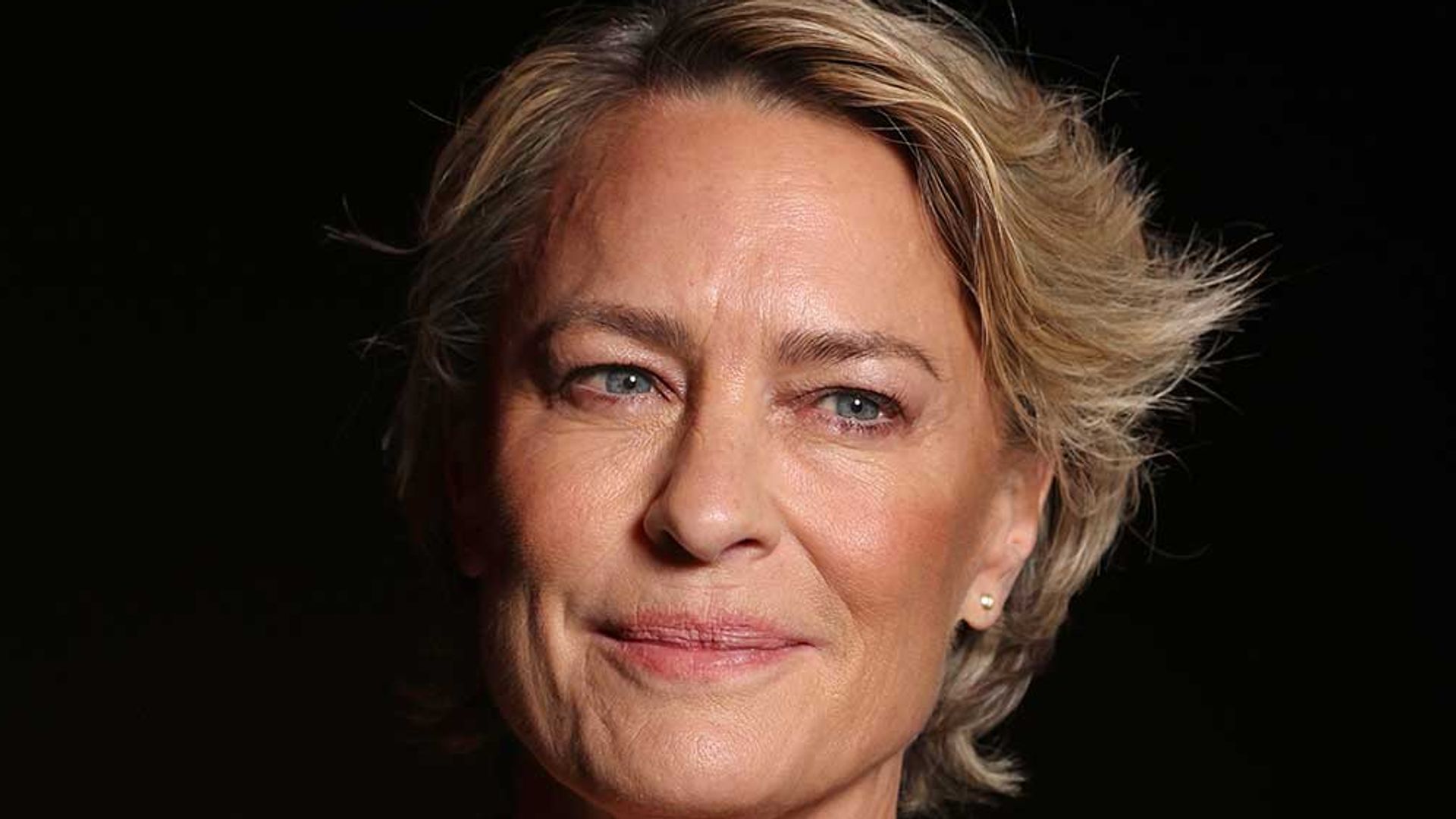 Robin Wright's makeup artist uses this firming cream on the actress ...