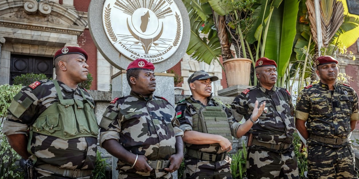 Madagascar : des militaires annoncent prendre le pouvoir