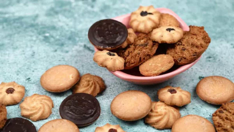 5 Everyday Foods That Might Secretly Contain Hidden Maida