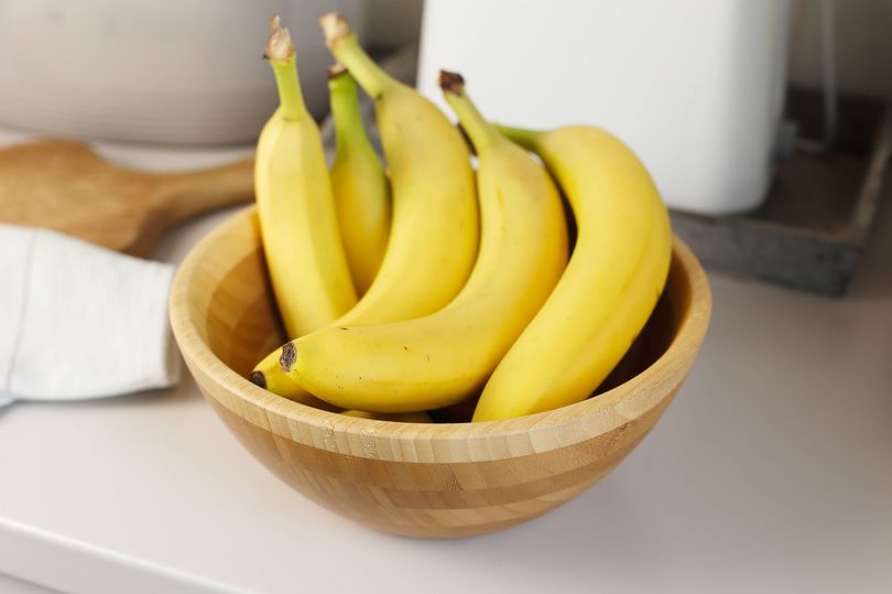 Storing bananas in one spot keeps them firm and ripe for '2 weeks'
