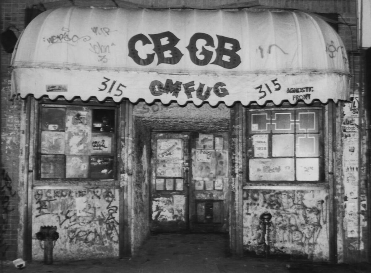 Photos of the '80s punk scene