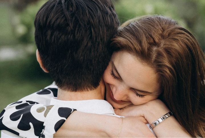 What Friends Do When They're Falling For You