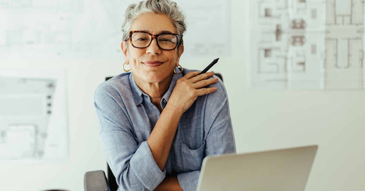 15 Remote Jobs for Stay-At-Home Moms That Pay at Least $25 per Hour