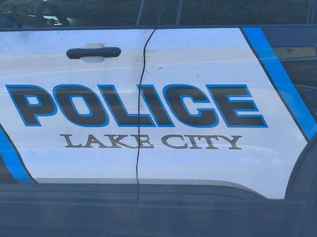 Criminal charges filed against former Lake City police officer