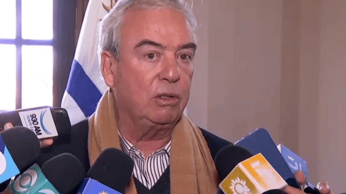 Heber dice adiós al Senado: 40 años en el Parlamento y un paso al ...
