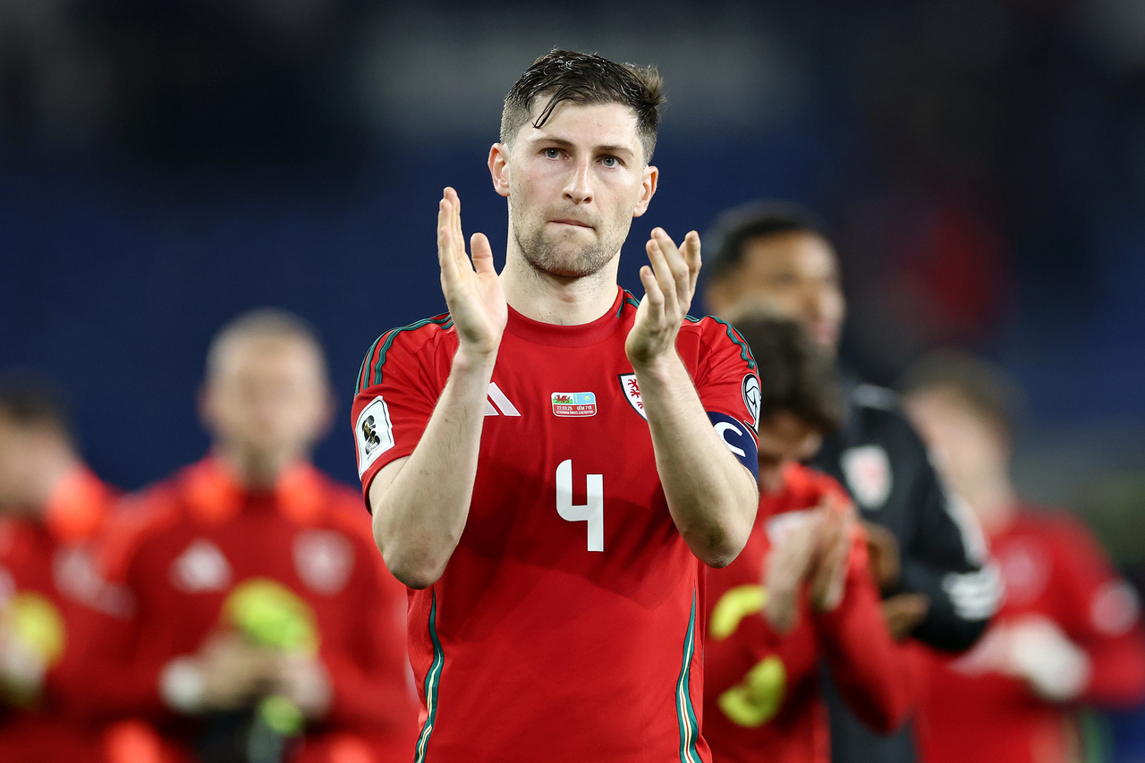 Ben Davies reaches 100 caps for Wales