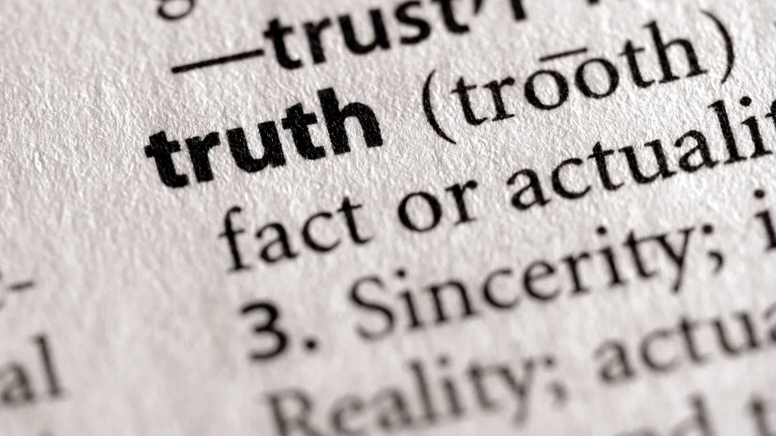 James Cameron criticizes Amy Poehler’s Golden Globes joke in new interview