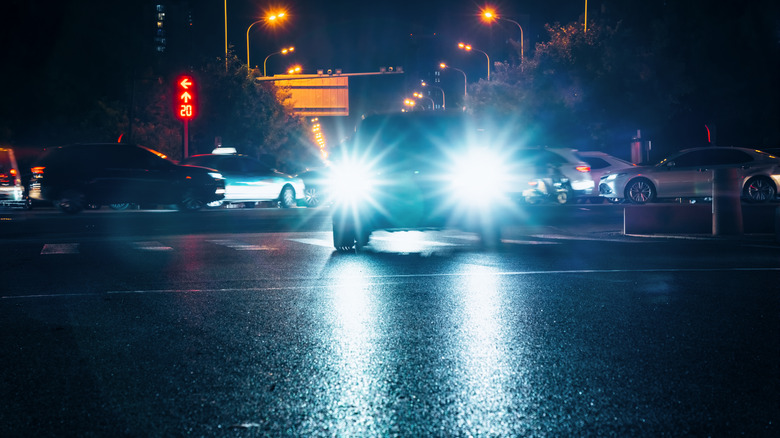 Only Half Of Vehicle Headlights Tested By IIHS Got A Good Rating — And ...