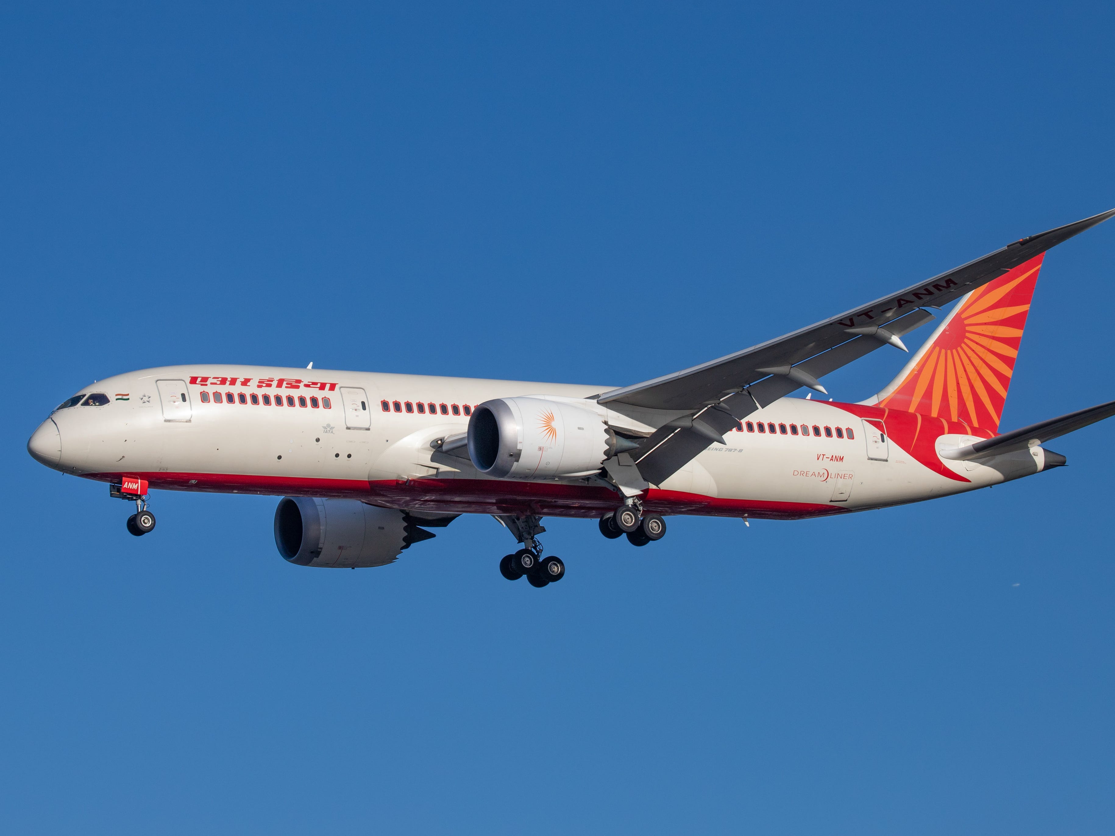 An Air India Boeing 787 diverted to Dubai after its autopilot malfunctioned