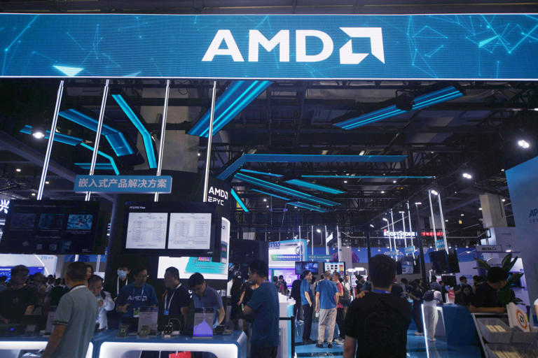 Oracle, AMD Partner on New AI Chip Deal