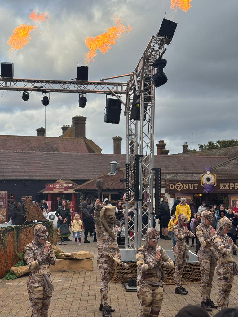 Days out near London: Enjoy a spooktacular day out at Chessington World ...