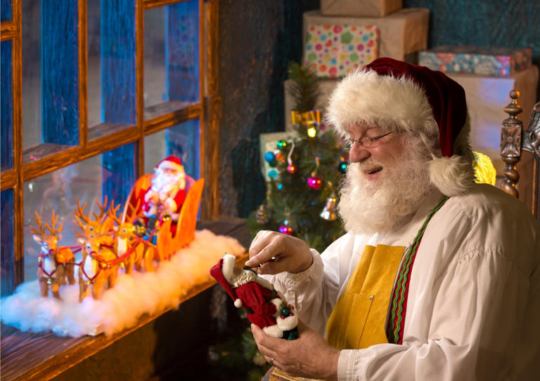 Yo, ho, ho! Santa and Mrs Claus bringing Christmas magic to National ...