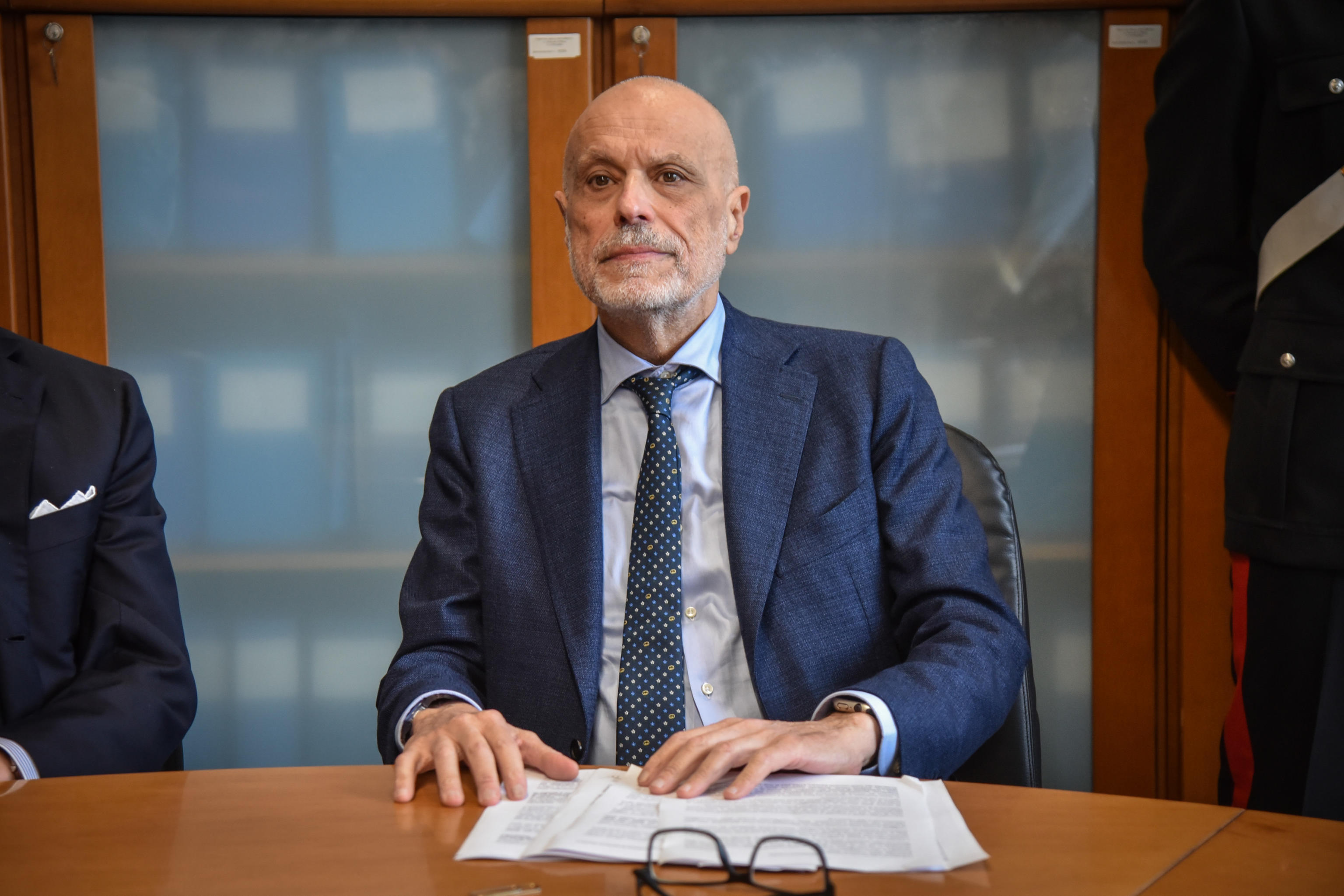 Traffico cocaina sull'asse 'ndrangheta-camorra, 15 arresti