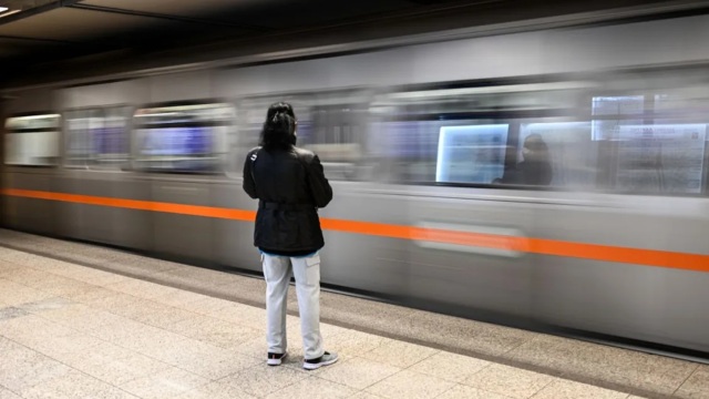 Απεργία σήμερα: Μέχρι ποια ώρα θα έχει μετρό, τραμ, λεωφορεία και τρόλεϊ