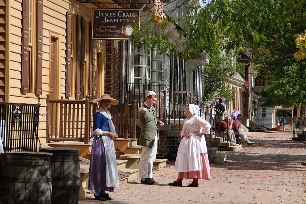 13 historic sites with reenactments, costumes, and live demonstrations