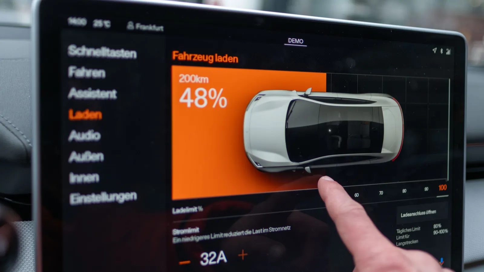 Automakers from Audi to Hyundai bring back buttons as touch-heavy ...