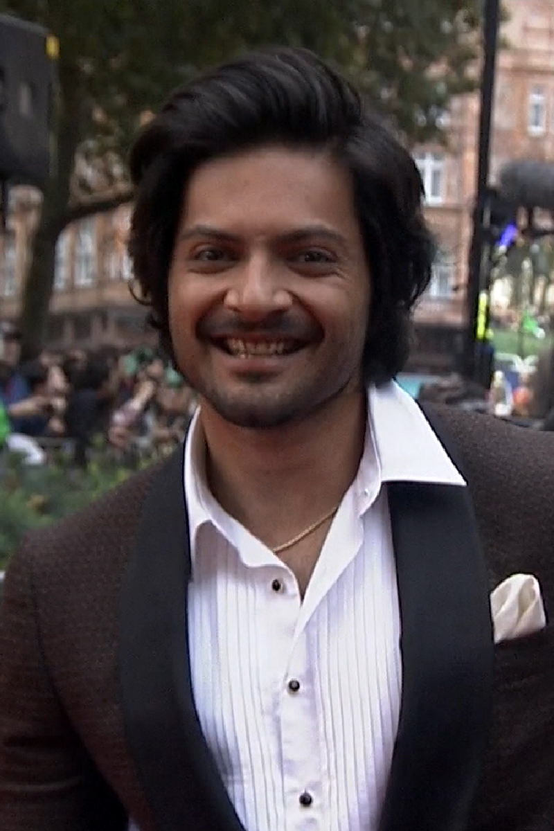 Famosos nacidos el 15 de octubre - Ali Fazal, Sarah Ferguson, Dominic ...