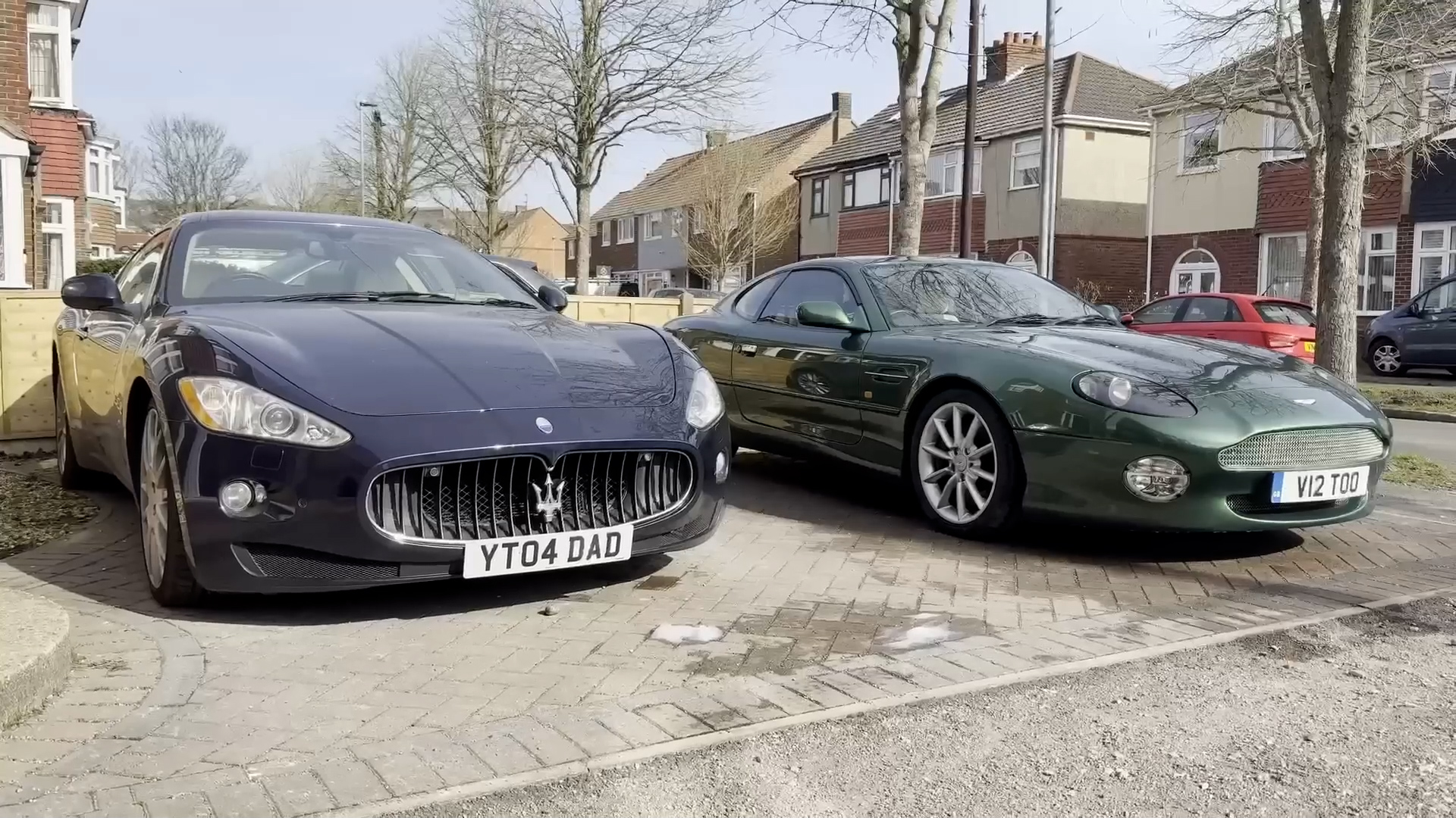 Aston Martin DB7 Vantage vs DB9 Review with Tom Lenthall