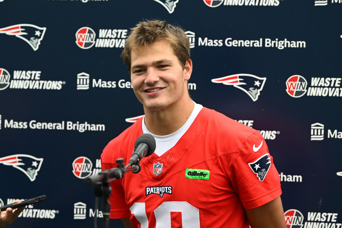 Drake Maye Channels Tom Brady Amid Patriots' Season
