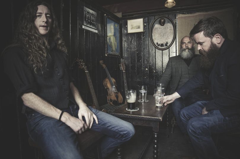Renowned Irish trio Cua set to play Coatbridge as part of UK tour