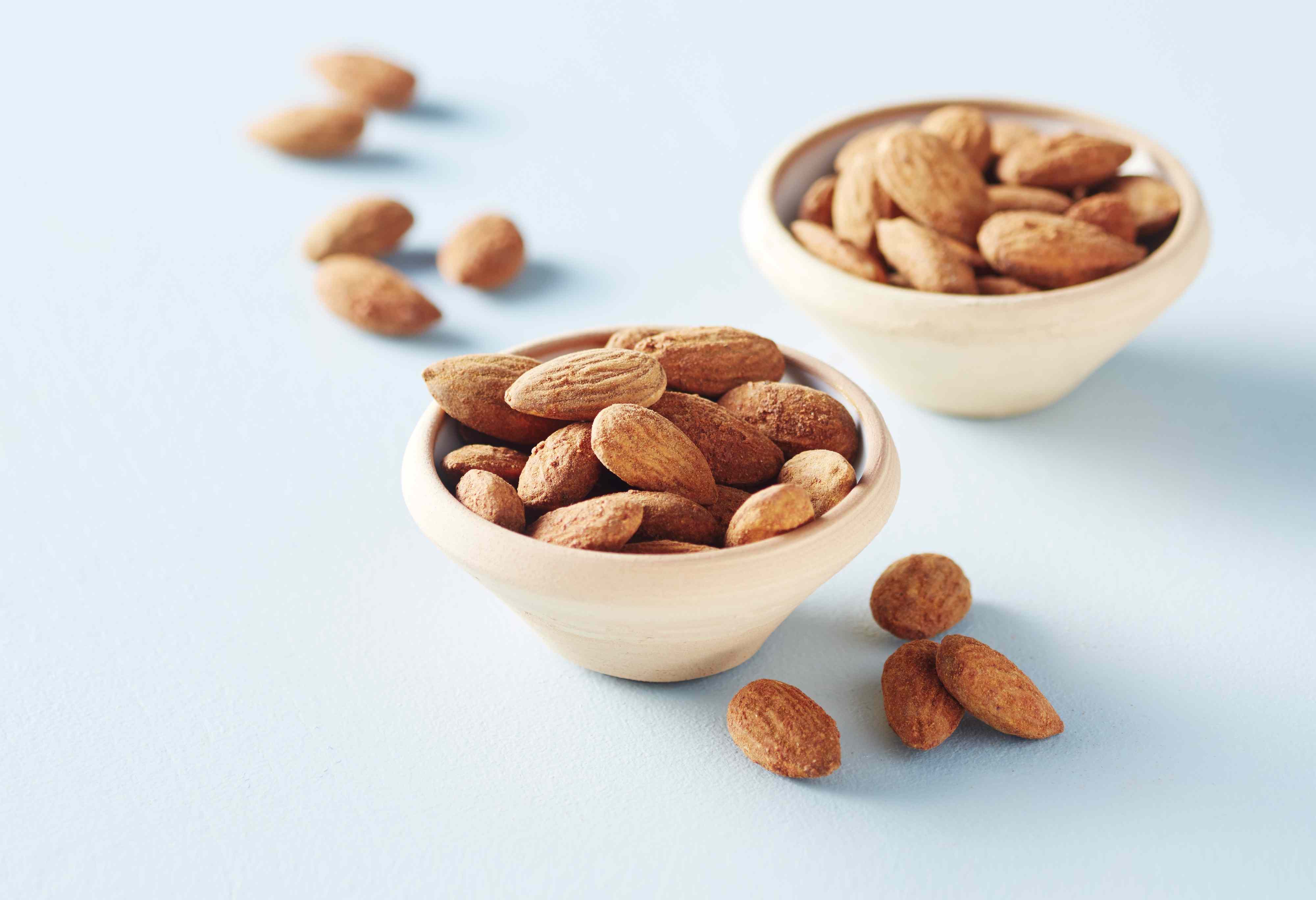 5 Foods to Avoid Mixing With Almonds