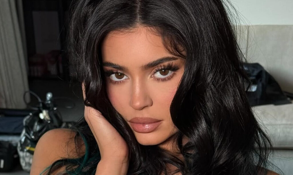 Okay!! Kylie Jenner Sings and Raps in Her Music Debut, ‘Fourth Strike,’ With Terror Jr — Are We ...