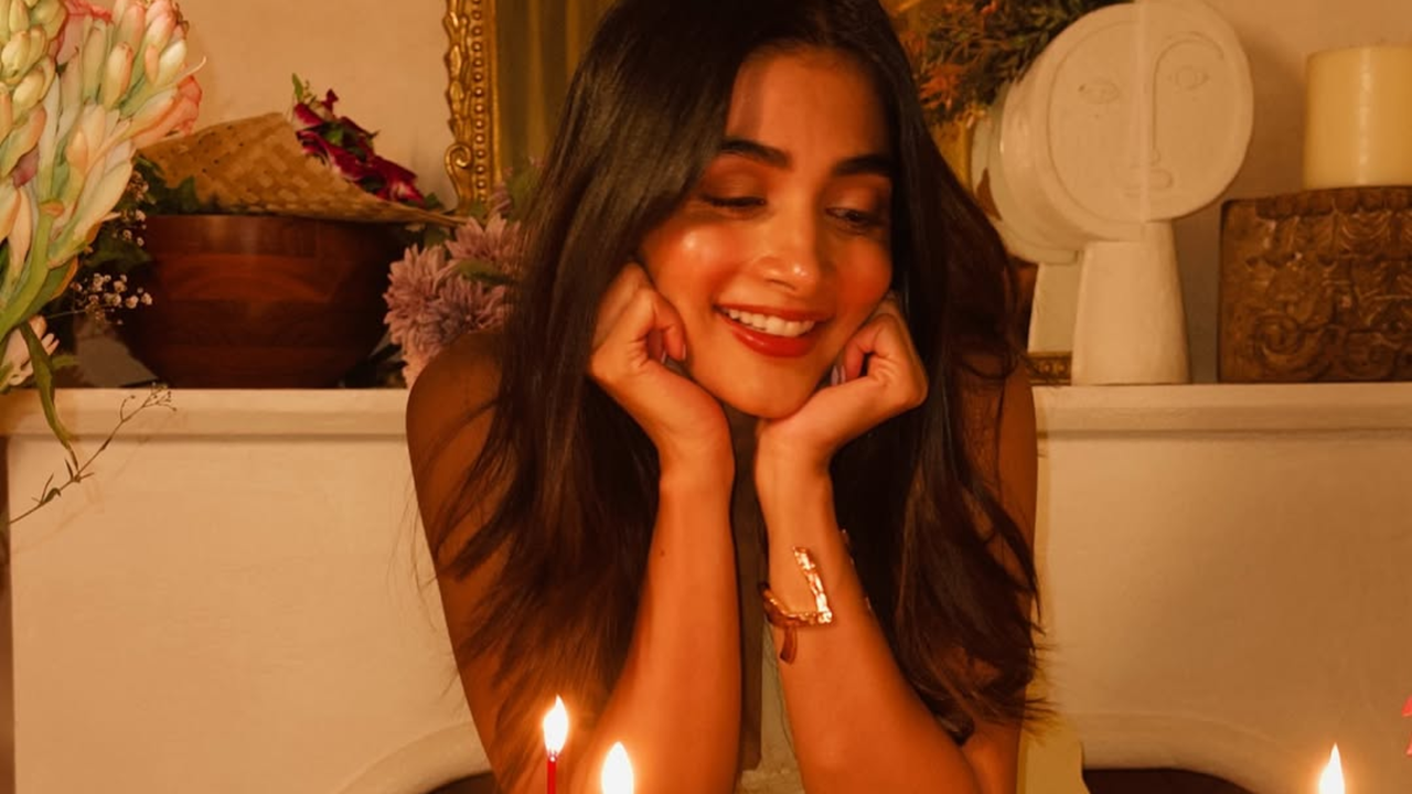 Pooja Hegde's 35th Birthday Celebration Was All About Laughter ...