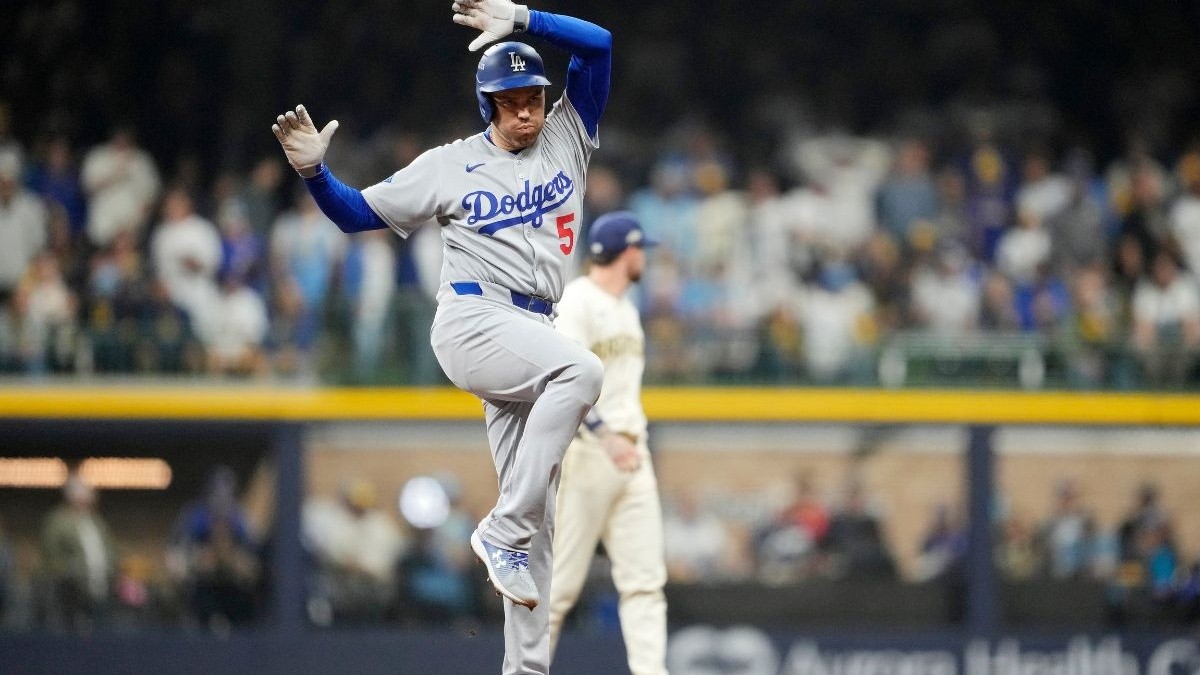 MLB Playoffs: Freeman Ties Altuve's All-Time Record with His HR in NLCS ...