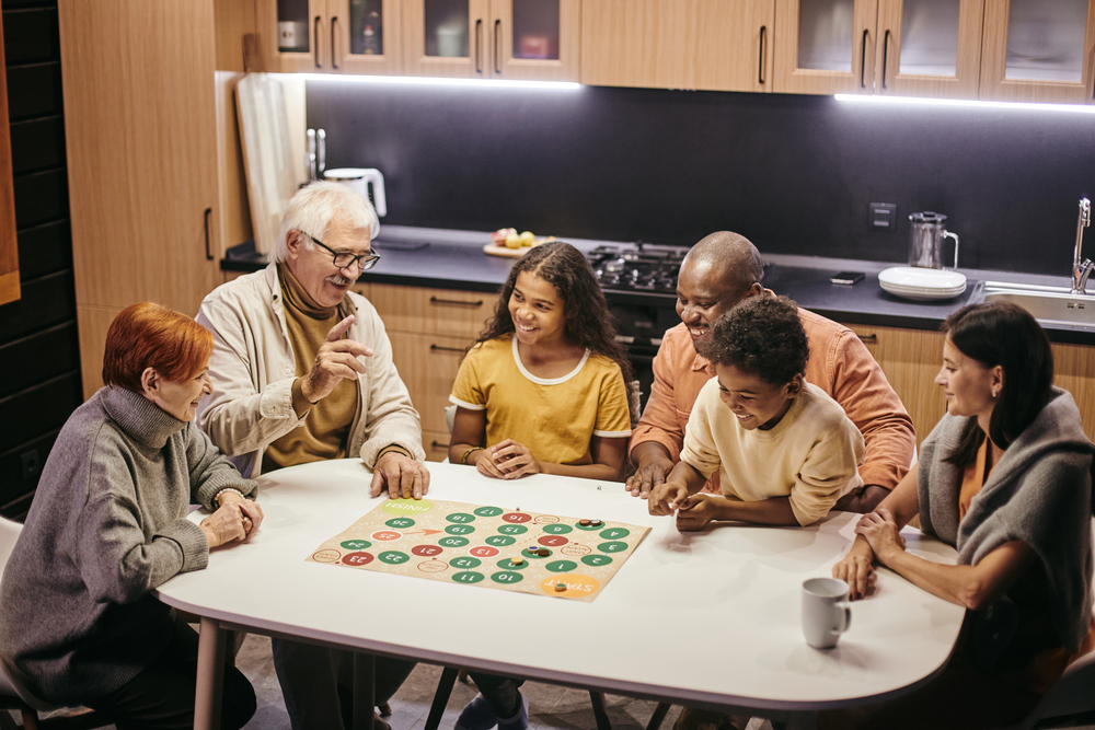 Family traditions that cost zero dollars