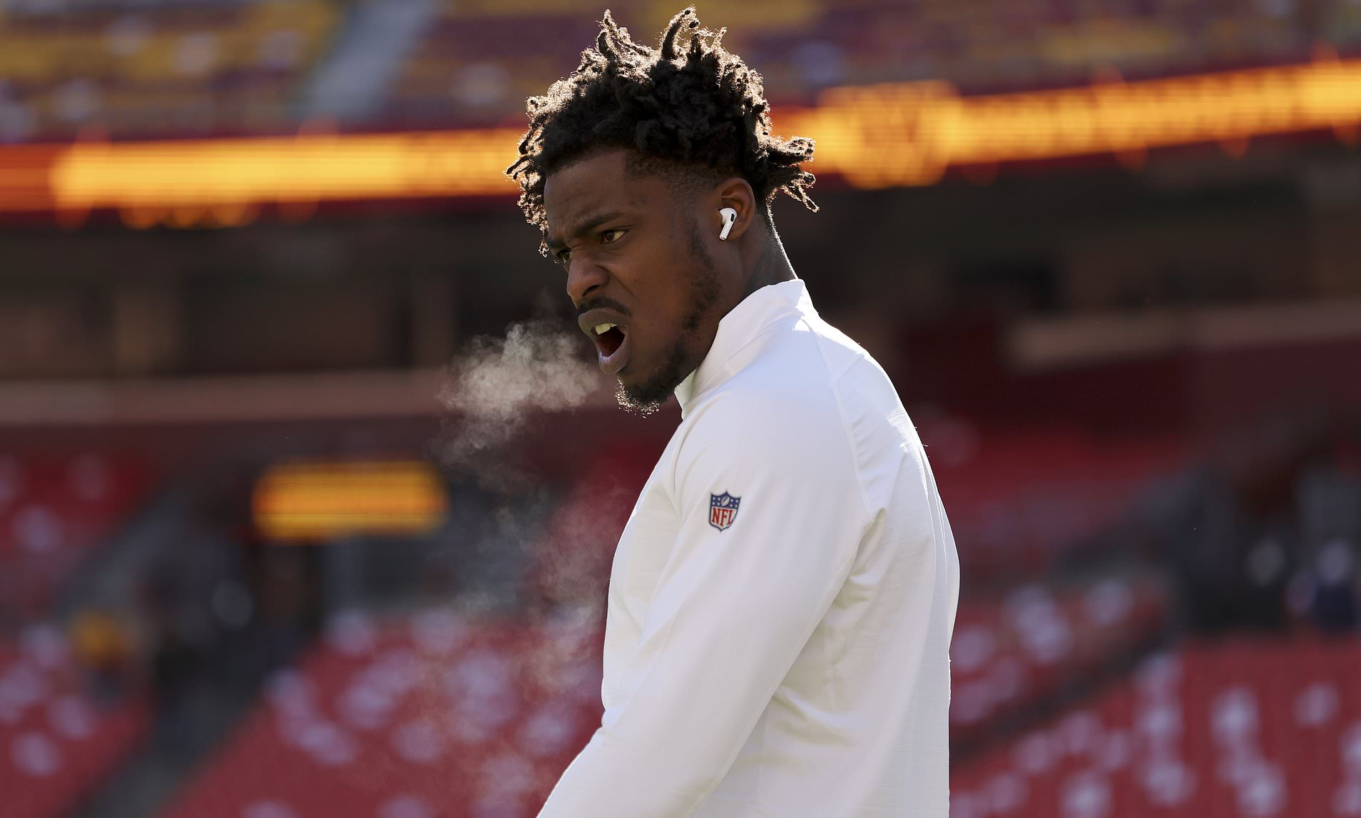 Runner dies after collapsing at finish line of London half marathon