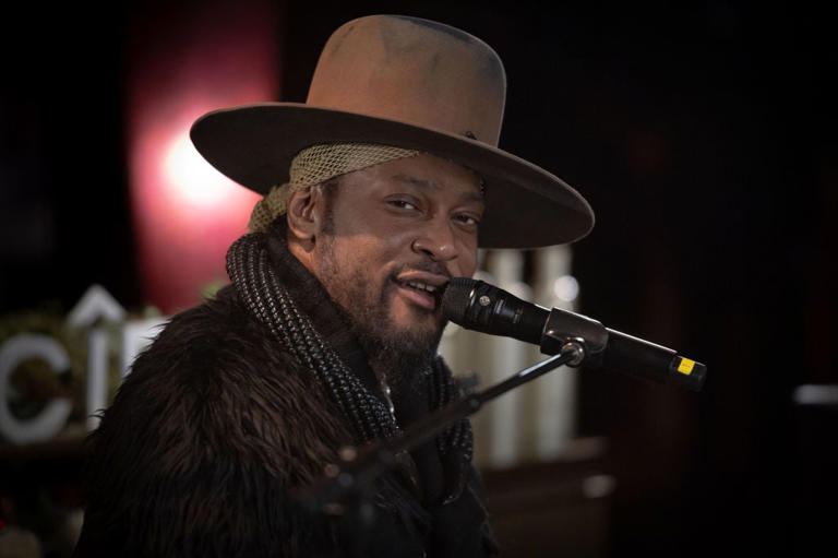 D’Angelo Dies At 51 After Private Battle With Pancreatic Cancer