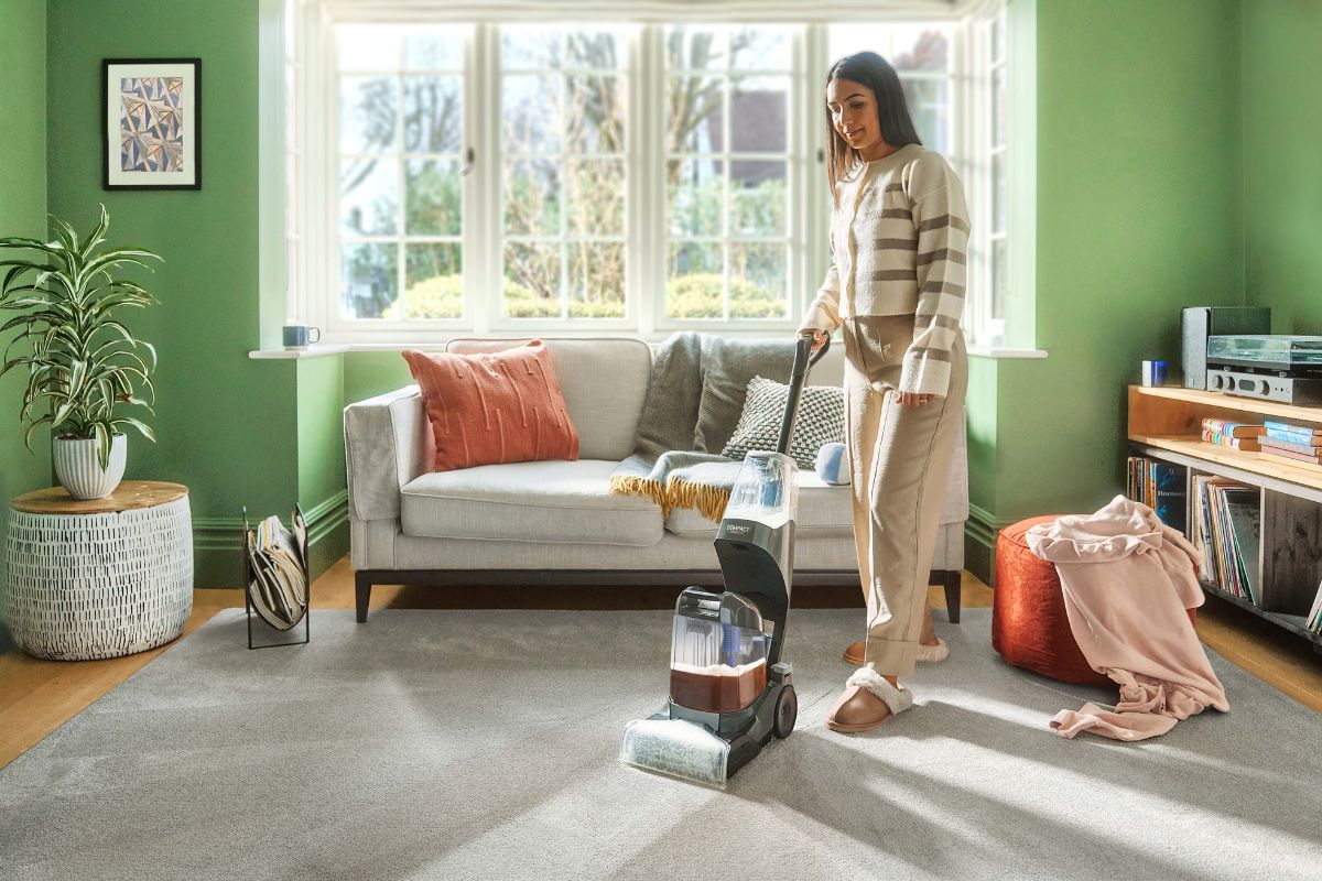 My experience with the Vax ONEPWR compact cordless carpet cleaner