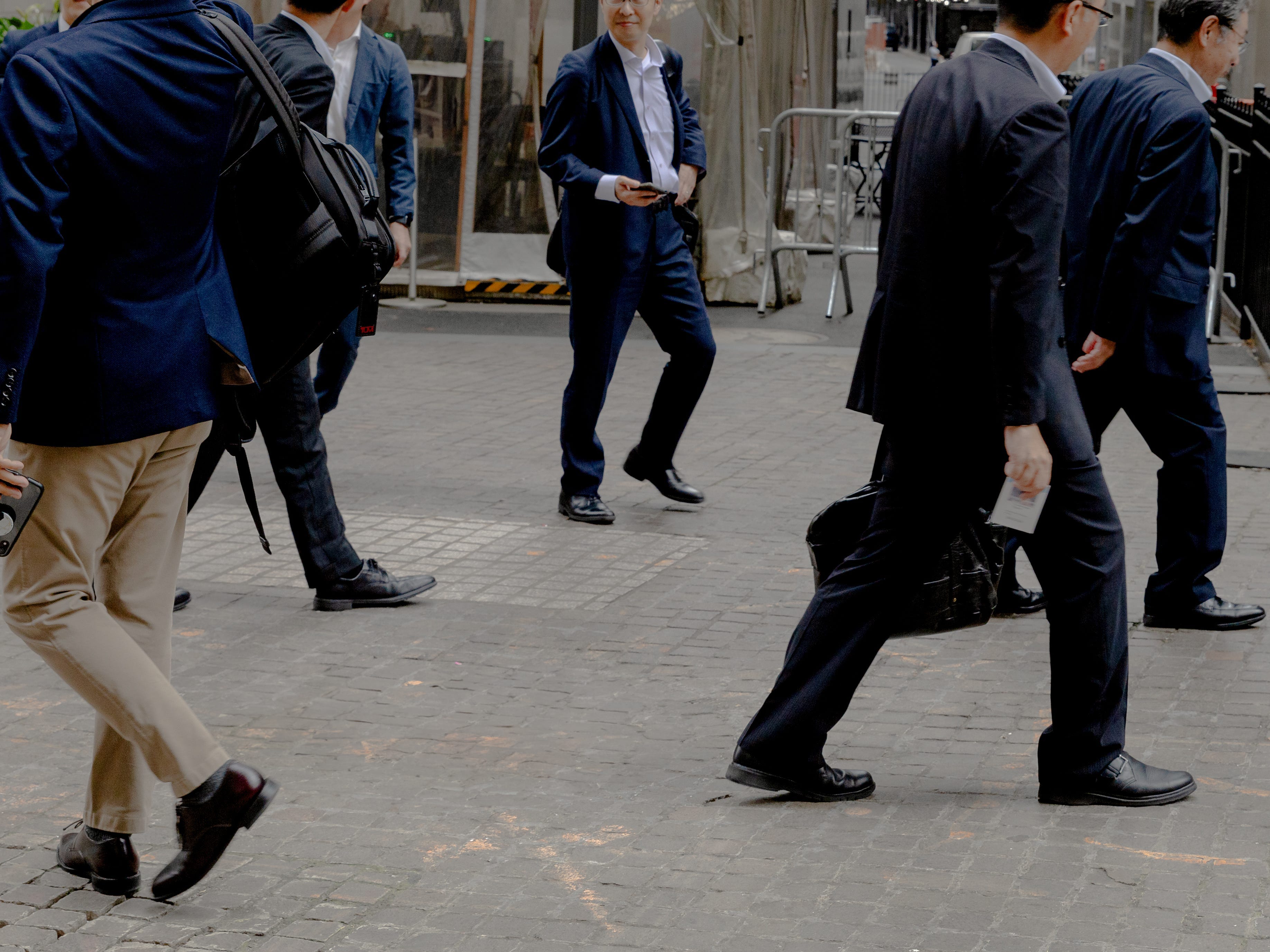 Wall Street banks' blockbuster quarter gives dealmakers hope for a ...