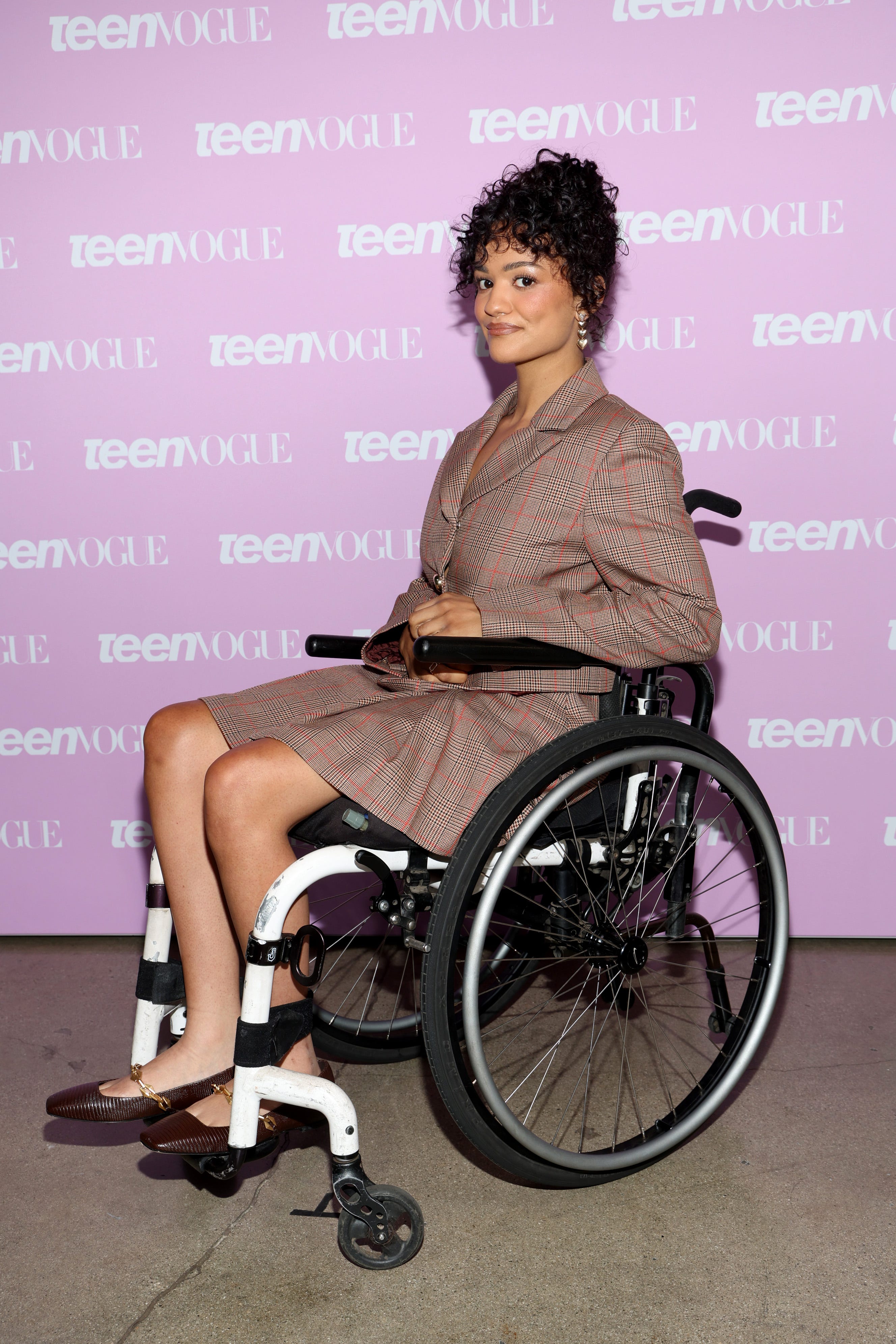 'Wicked' star Marissa Bode shares real thoughts on her disability ...