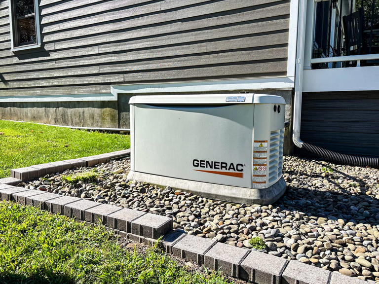Standby Generator vs Portable Generator: What's The Best Emergency Backup Power Solution For ...