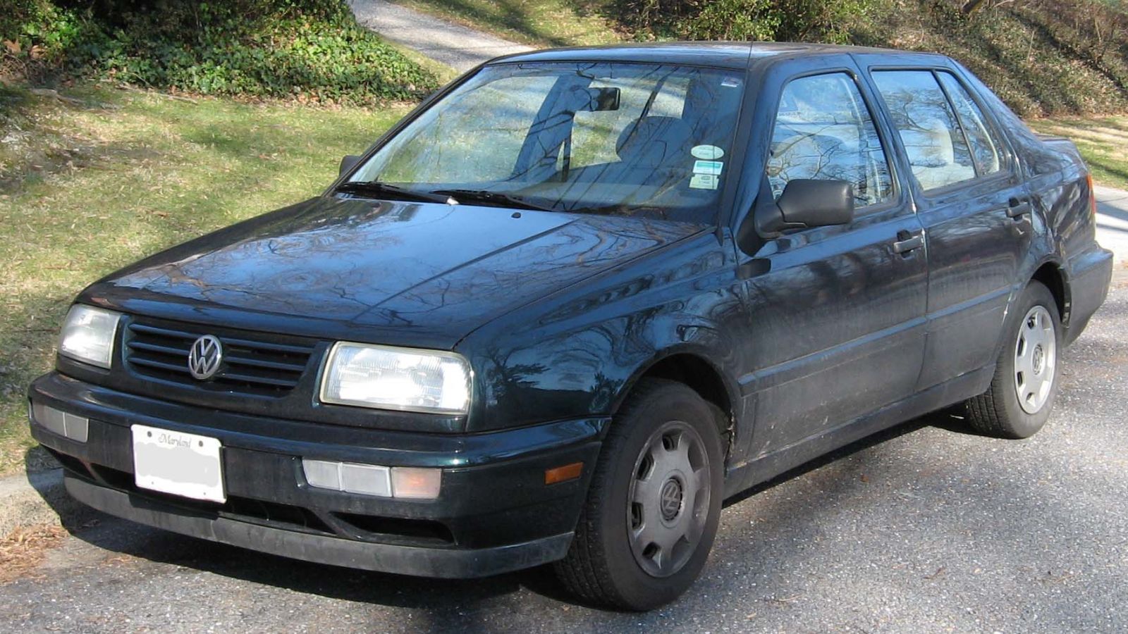 15 ’90s Cars That Should Have Stayed in the Past
