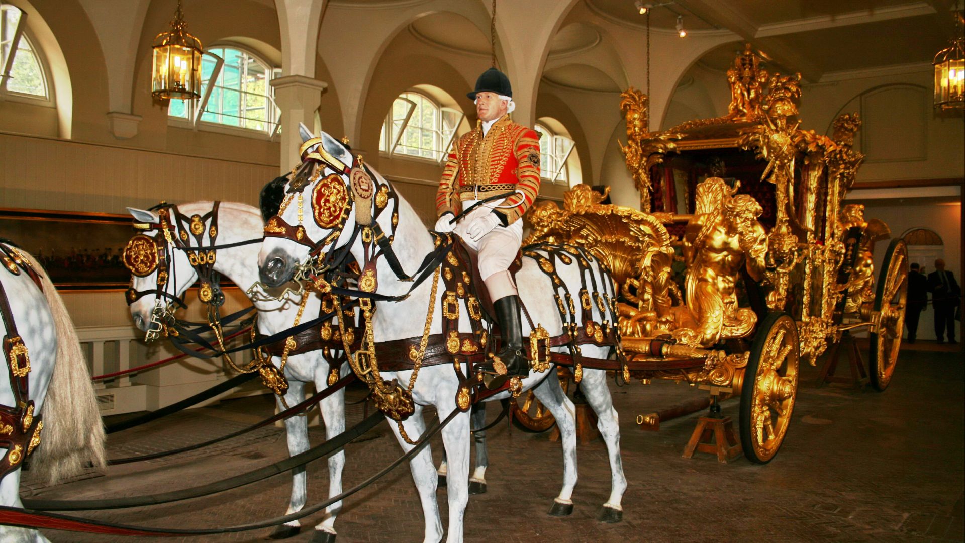 Travel In Style: The 20 Most Luxurious Carriages In The World