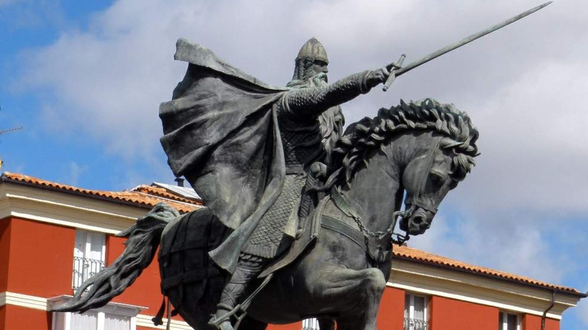 The 20 Coolest Swords Throughout History