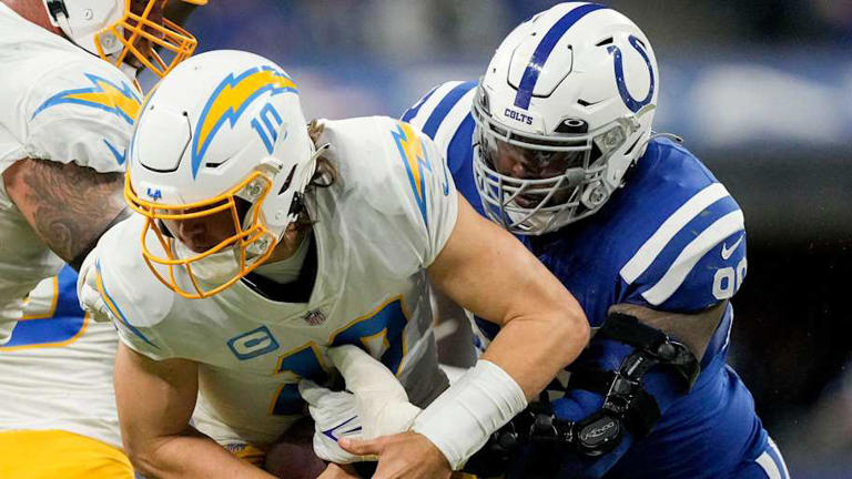 Chargers favored over NFL-best Colts thanks to optimism about Mack, Alt ...